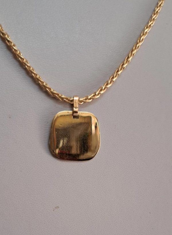 9 ct Yellow Gold square disk pendant – Cariaans Juwele/Juwelry